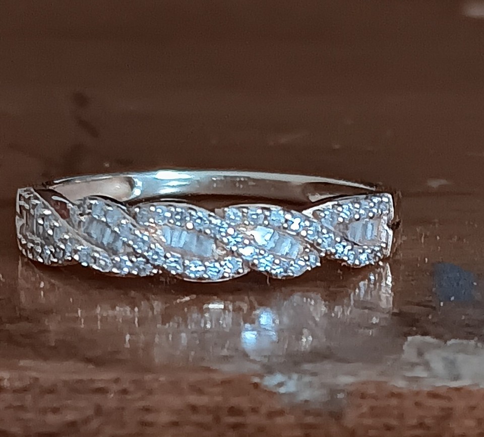 Womens Ring 10k Yellow Gold 1/4 CW Diamond | eBay