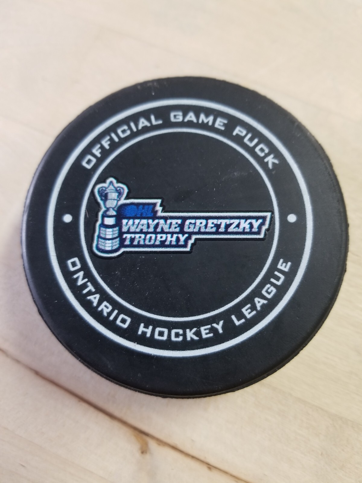 Wayne Gretzky Trophy OHL Official Game Puck Erie Otters | eBay