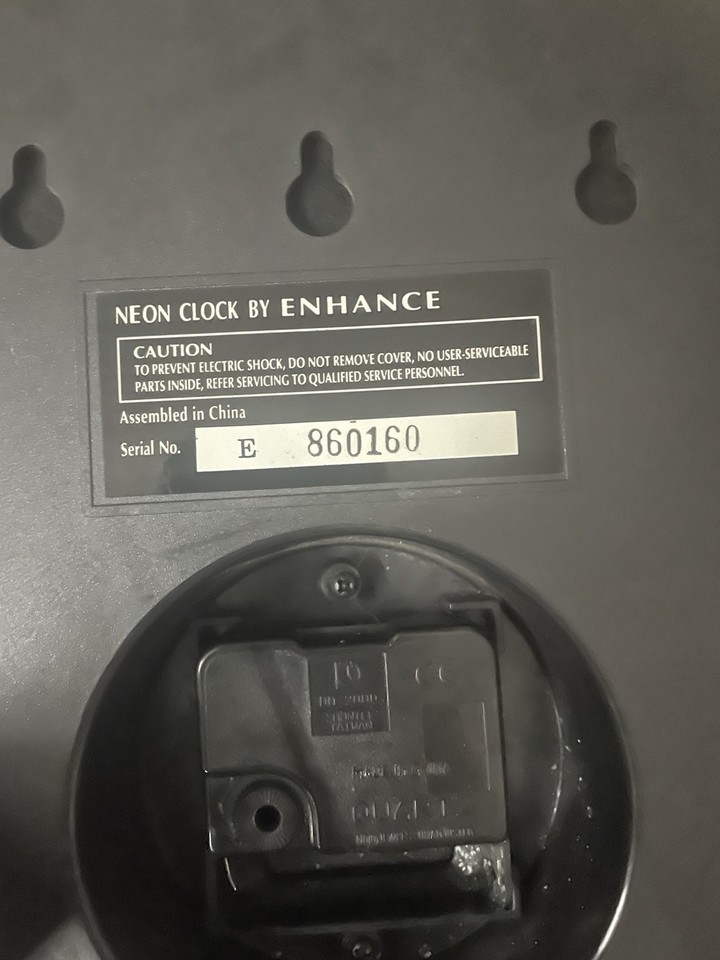 Vintage CAPTAIN MORGAN Clock with Working Blue Neon Light / Clock Doesn ...