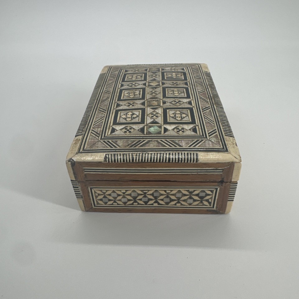 Syrian Inlaid Wood & Mother of Pearl Mosaic Rectangular Trinket Jewelry ...