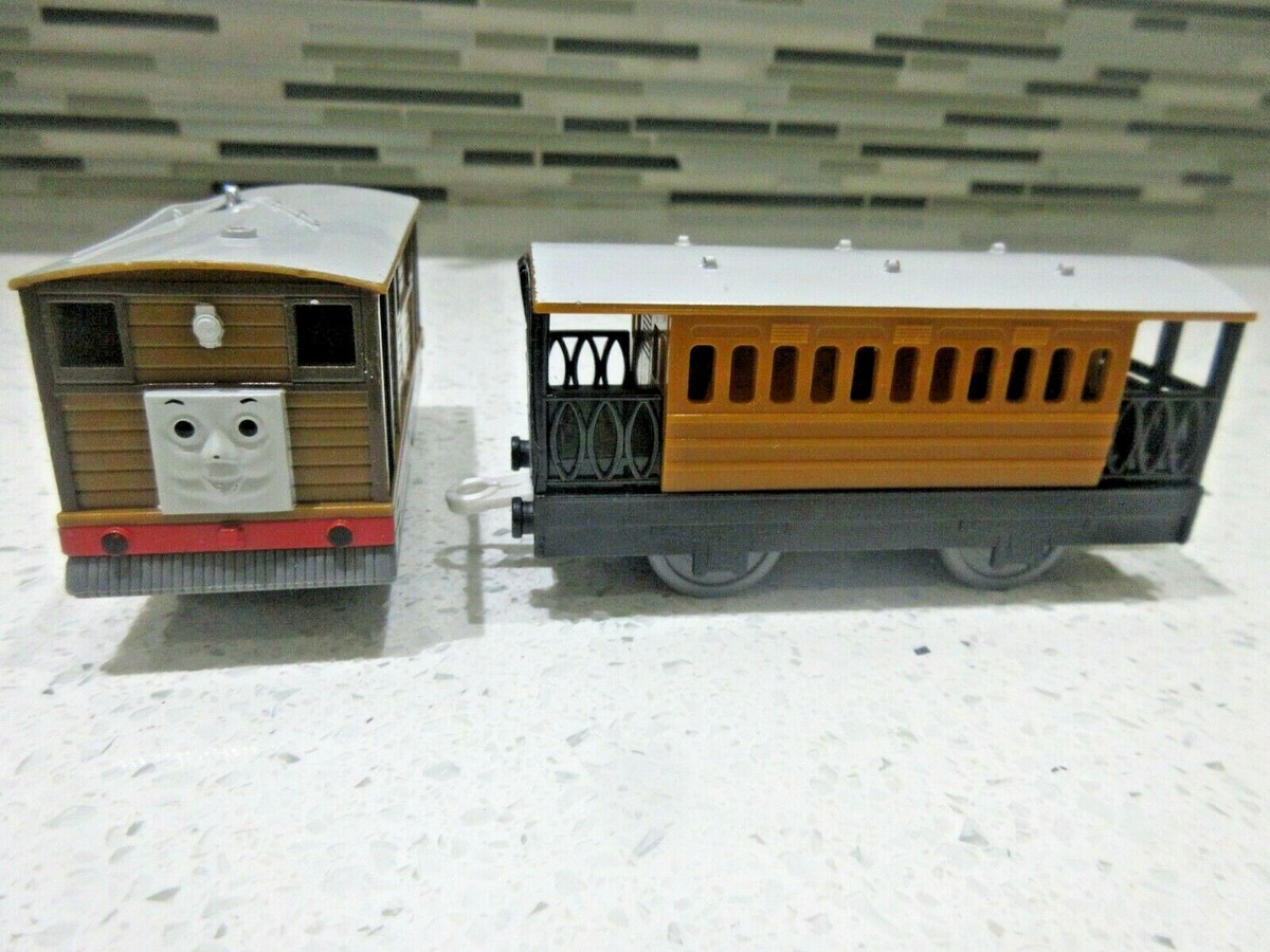 Toby Henrietta Trackmaster Thomas And Friends Toby And Henrietta