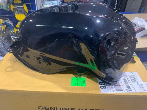 GENUINE OEM KAWASAKI Z900 ABS 2017 PETROL FUEL TANK BLACK 51001-0895 ...