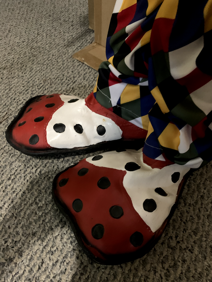 Stabbo the Clown - Spirit Halloween retired prop. 2006. | eBay