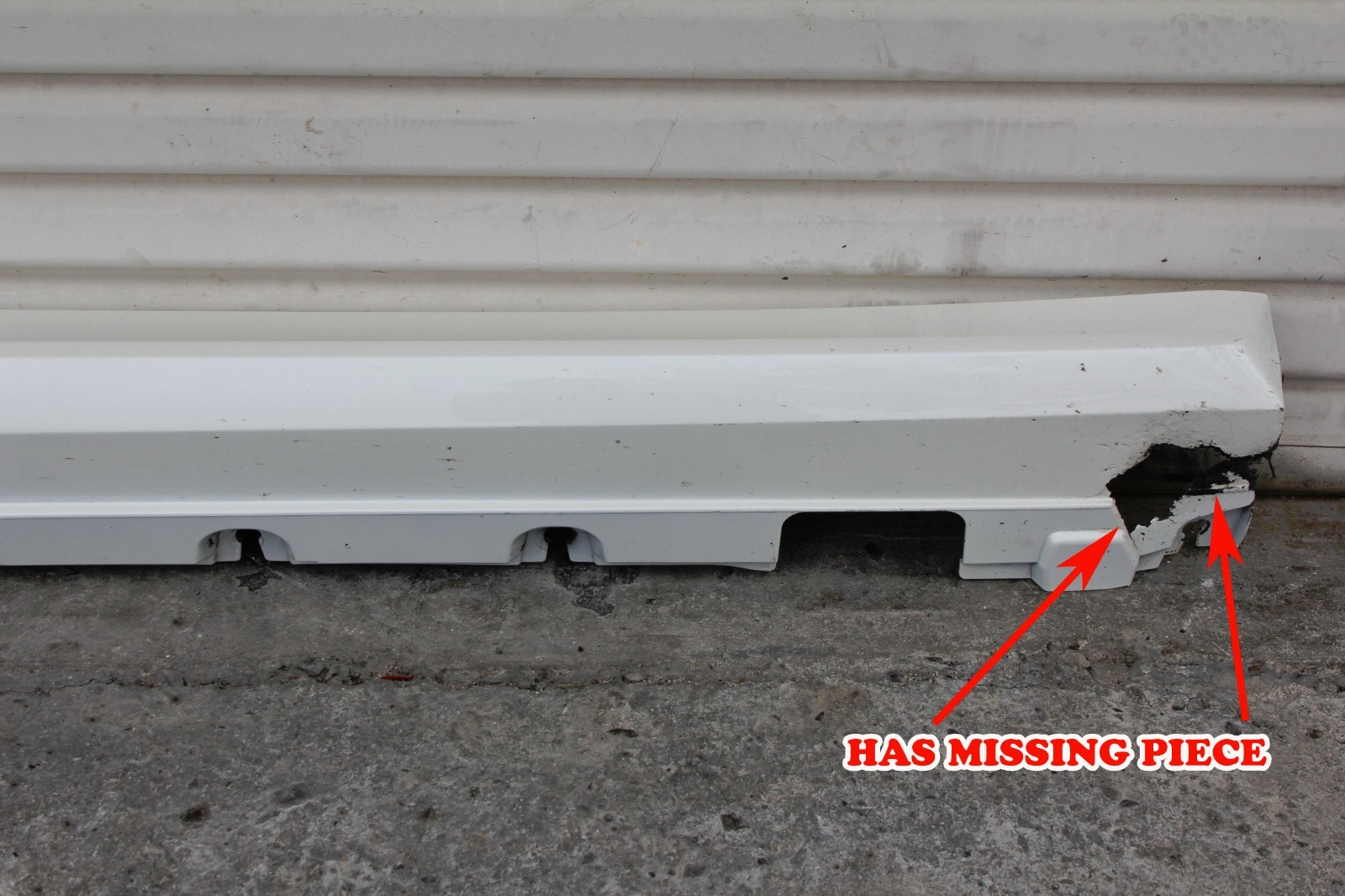 Right Passenger Sports Rocker Panel Side Skirt 2046982454 OEM MERCEDES ...