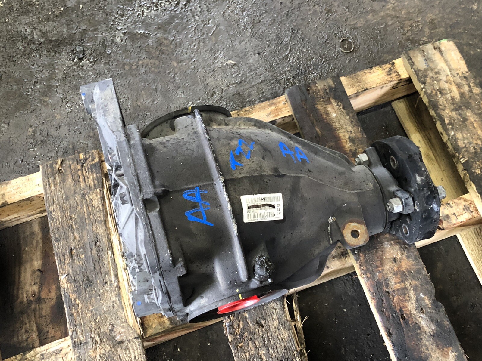Rear Differential Carrier 05 2005 Dodge Magnum RWD 5.7L 2.82 Ratio ...