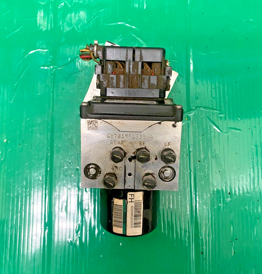 2007-2013 Chevy Silverado/GMC Sierra Dually ABS Module & Pump 25802685 ...