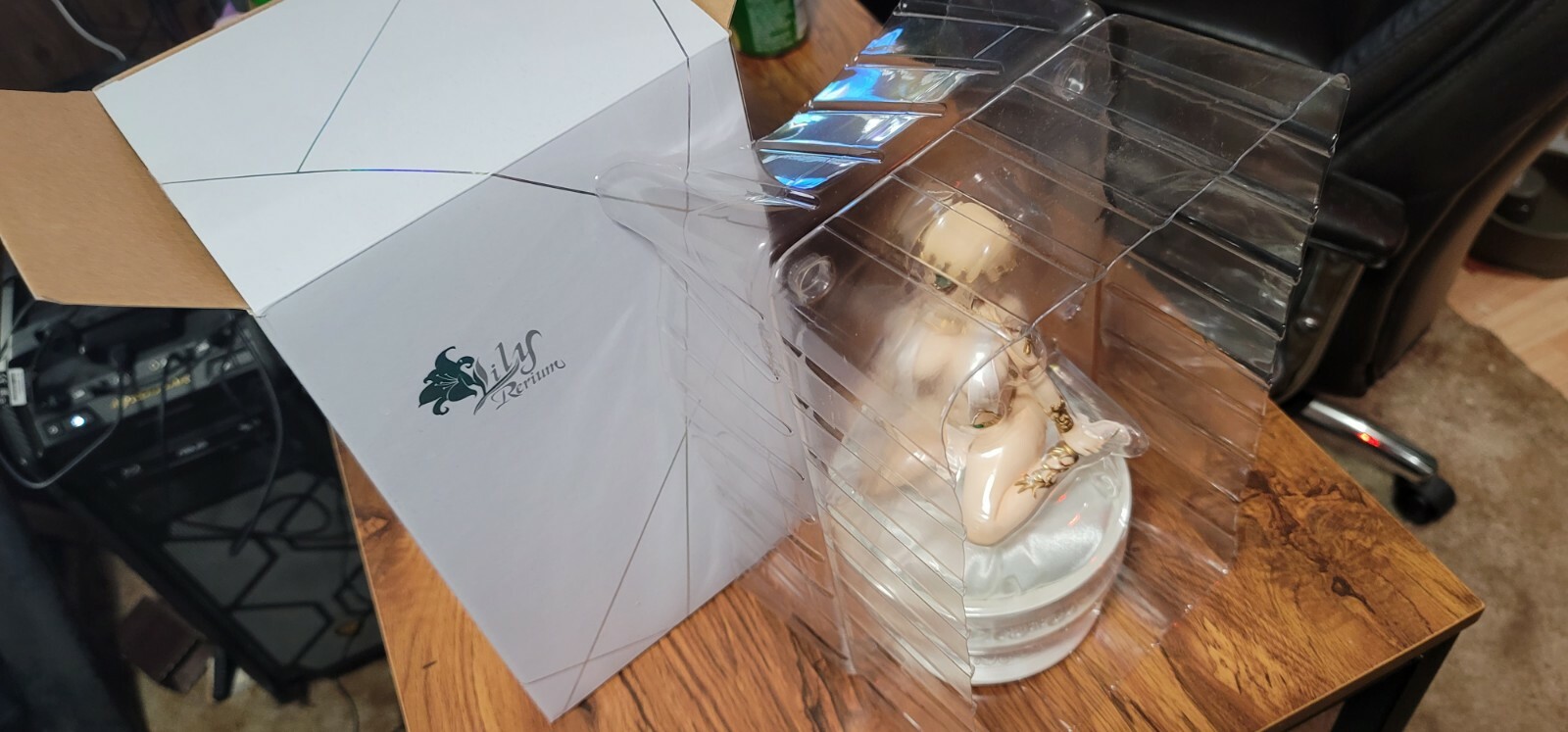 Native Caress of Venus Houtengeki Figure Collection Elf Lily Rerium 1/7 ...