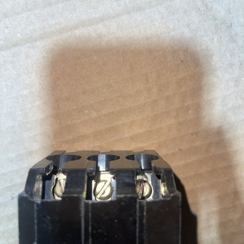 Square D Q1L3100 100A 240V 3-Pole Circuit Breaker | eBay
