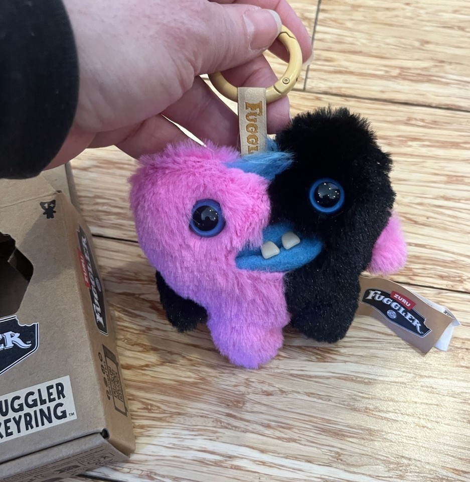 Zuru Fuggler Baby Pinkles 3.5" Pink Fuggler Rabid Rabbit Keyring New ...