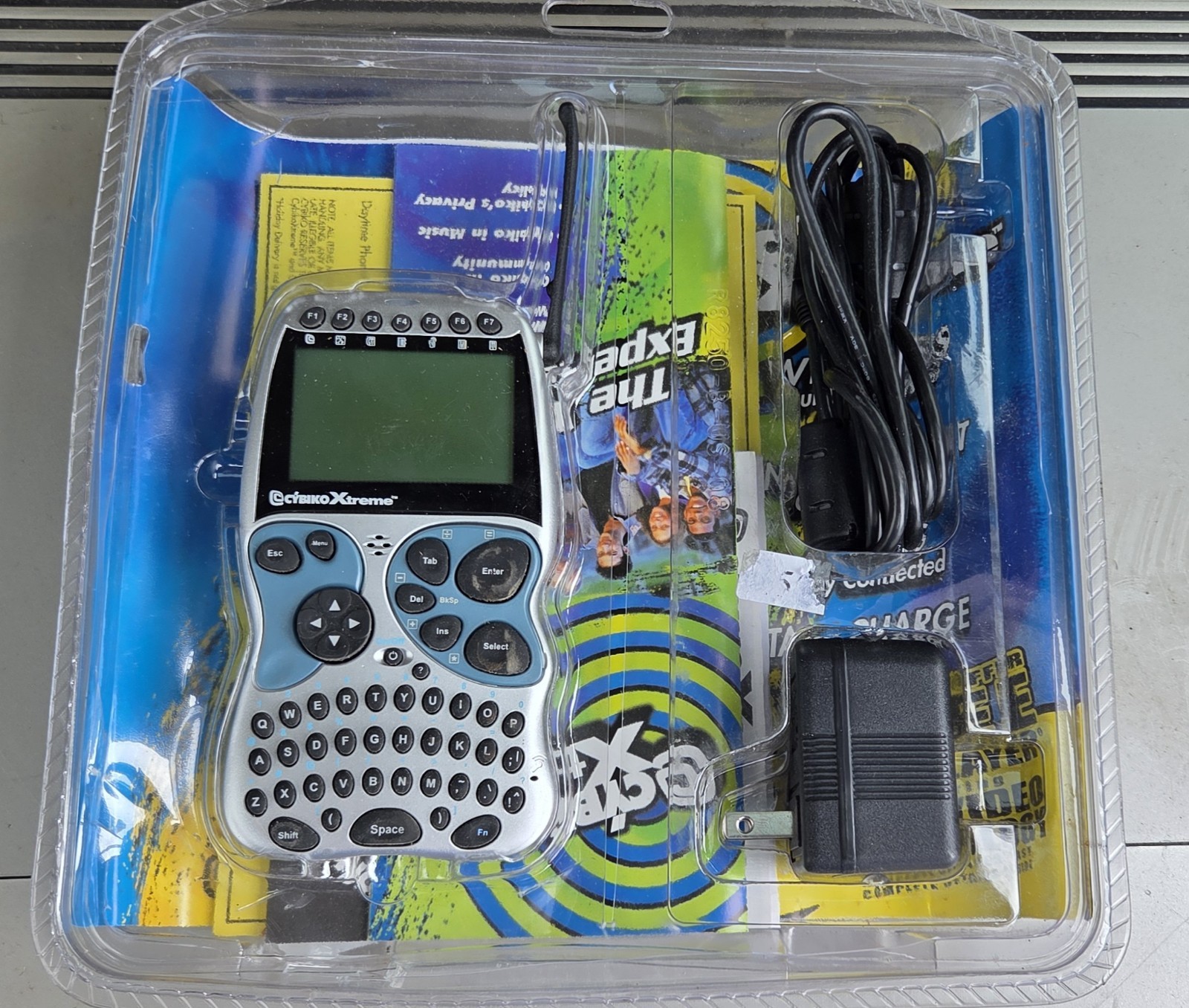 2001 Cybiko Xtreme Retro Gaming Handheld Opened | eBay