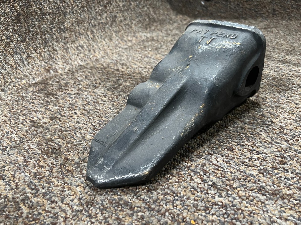 GENUINE OEM John Deere TK Chisel Bucket Tooth TK400CH 400 Series For ...