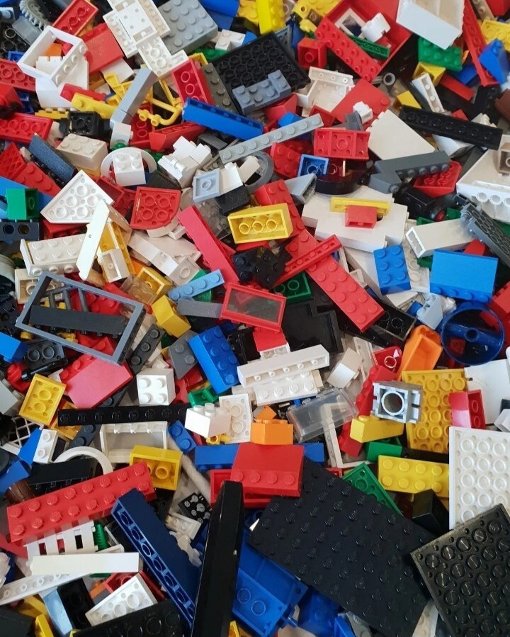 Genuine Lego Bundle 1kg-1000 pieces Mixed Bricks ! Pieces + 2 ...