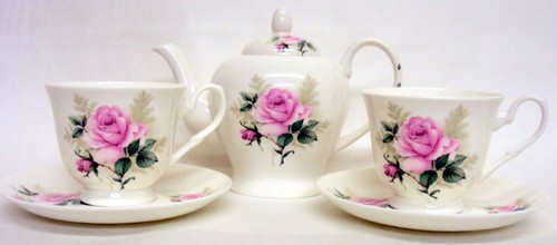 Majestic Rose Tea Set for Two Bone China Roses Teapot 2 Cups 2 Saucers ...