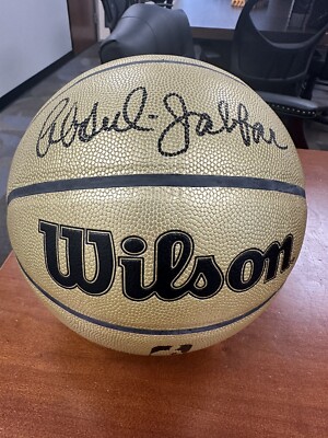 kareem abdul jabbar autograph Gold Basketball | eBay