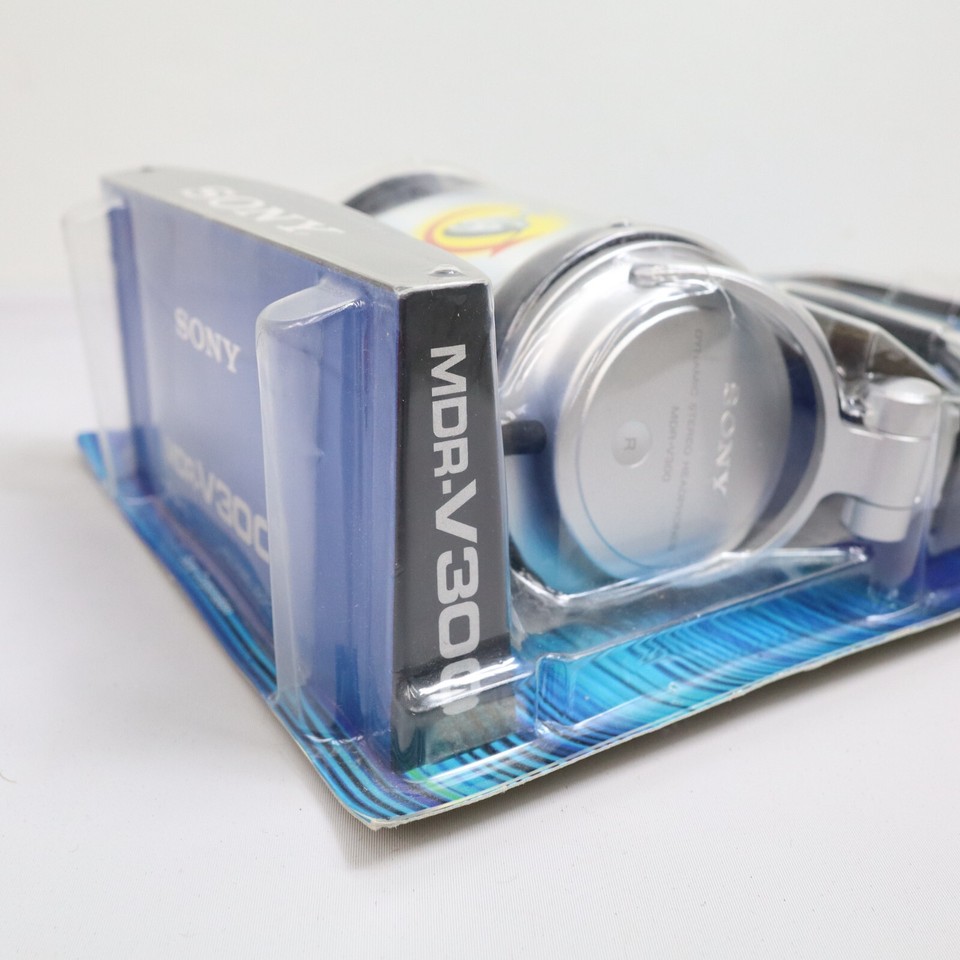 New Sony 3-241-879-11 MDR-V300 Ear Cup Headphones Made in Japan MDR ...