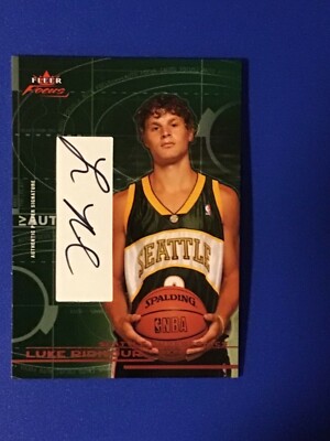 Luke Ridnour 03/04 Fleer Focus Autograph Rookie Card RC #AF/LR SN #37/ ...