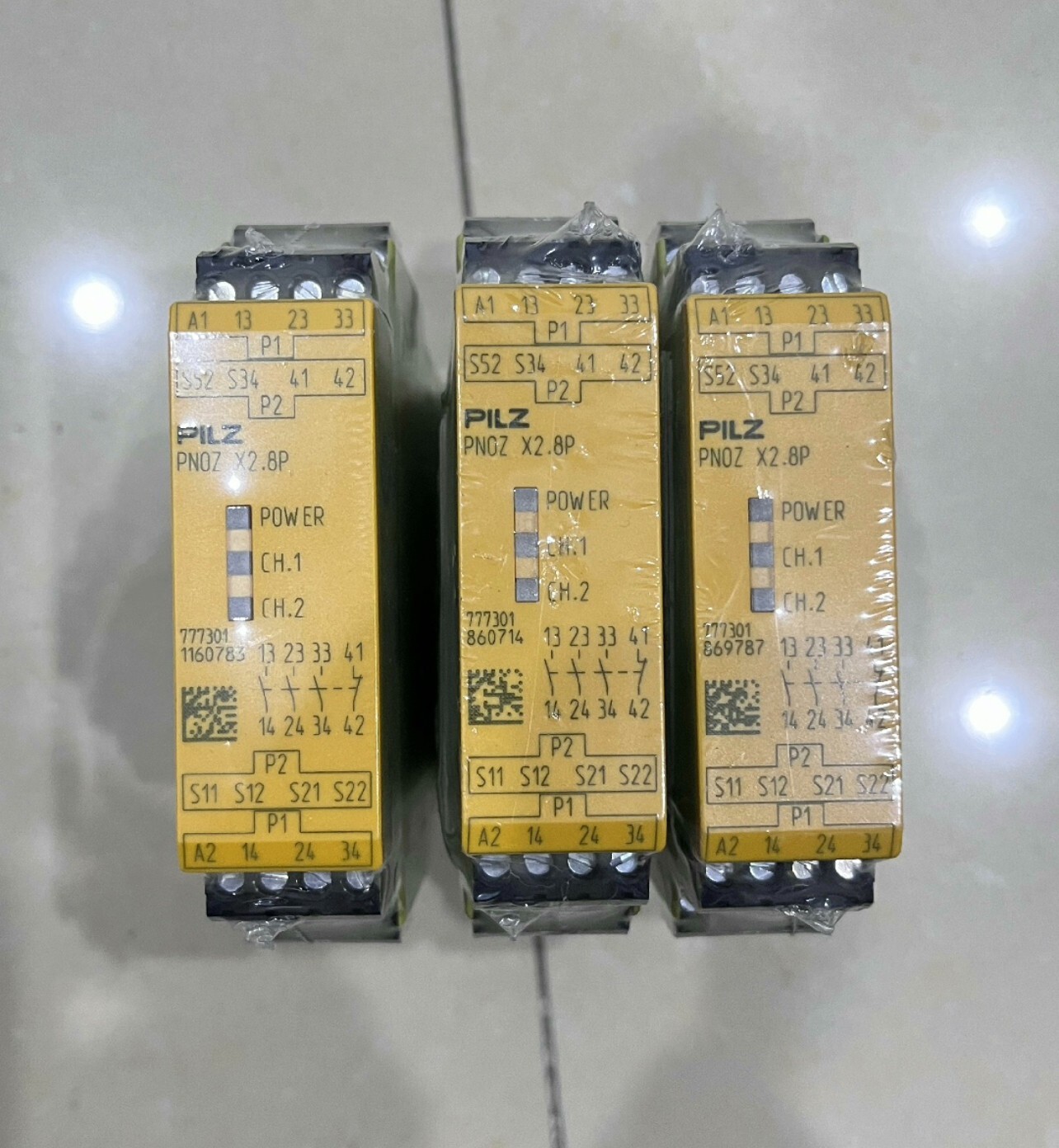 1pcs Brand new PILZ 777301 Safety relay PNOZ X2.8P 24VAC/DC 777301 | eBay