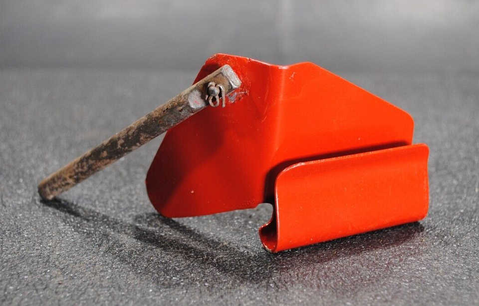 Beechcraft Bonanza Control Wheel Lock 35-524190 | 35524190 | OE