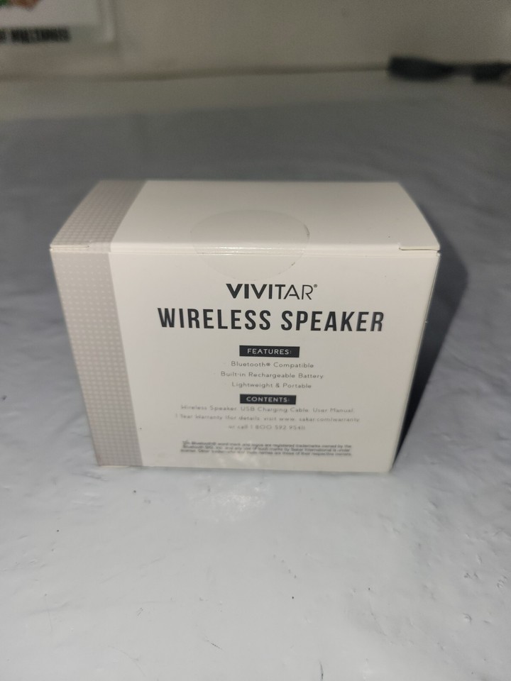 Vivitar Retro Radio Wireless Speaker Bluetooth in White New In Box. Za ...