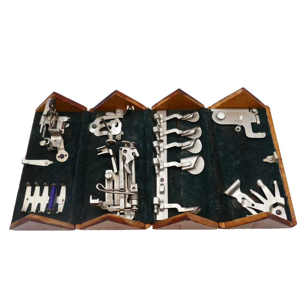 Singer Sewing Oak Puzzle Box + Attachments Almost Complete C1889 ...