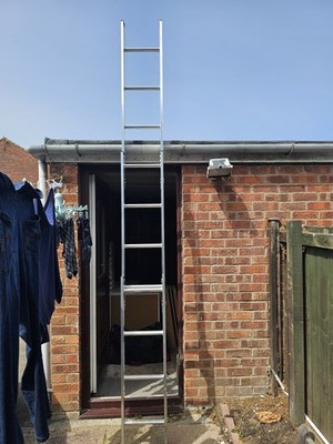 Werner 76003 Aluminium 3-Section Metal Attic Access Loft Ladder 3.0m ...