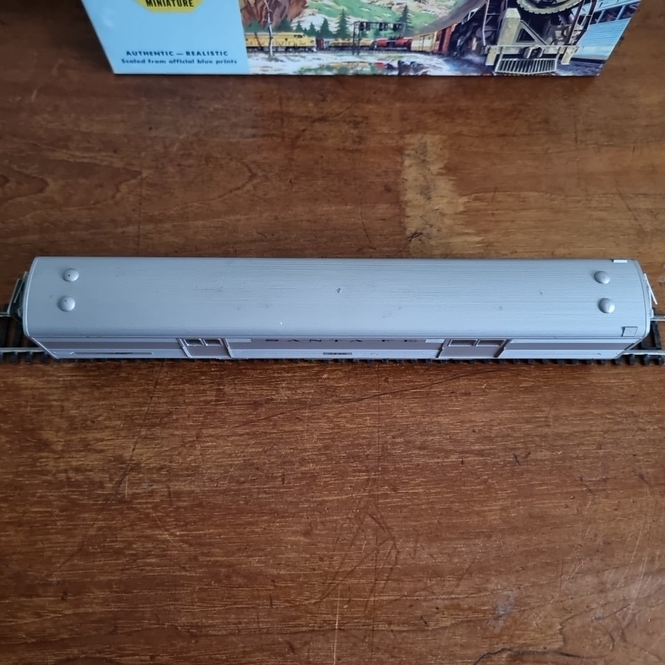 Athearn Trains In Miniature HO 1731 SL Baggage Car Santa Fe Rn.3446 ...