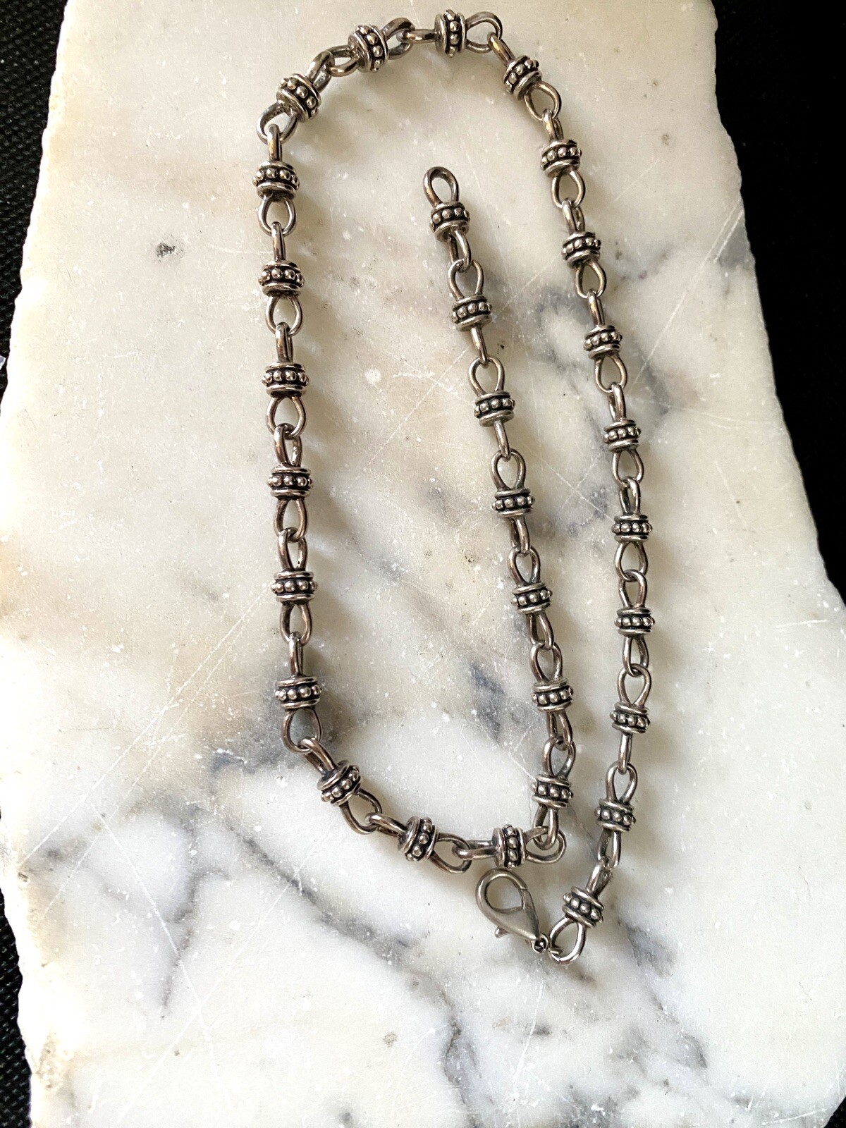 Vintage Silver Tone Heavy Link Necklace - Gem