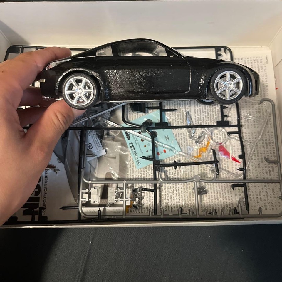 Tamiya Nissan 350Z 1/24 Plastic Model | eBay