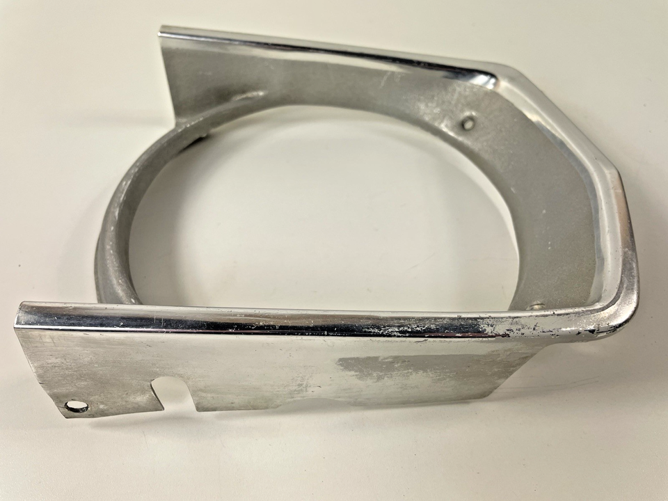 1970 71 72 Plymouth Scamp Duster Valiant Right Hand Side Headlight ...