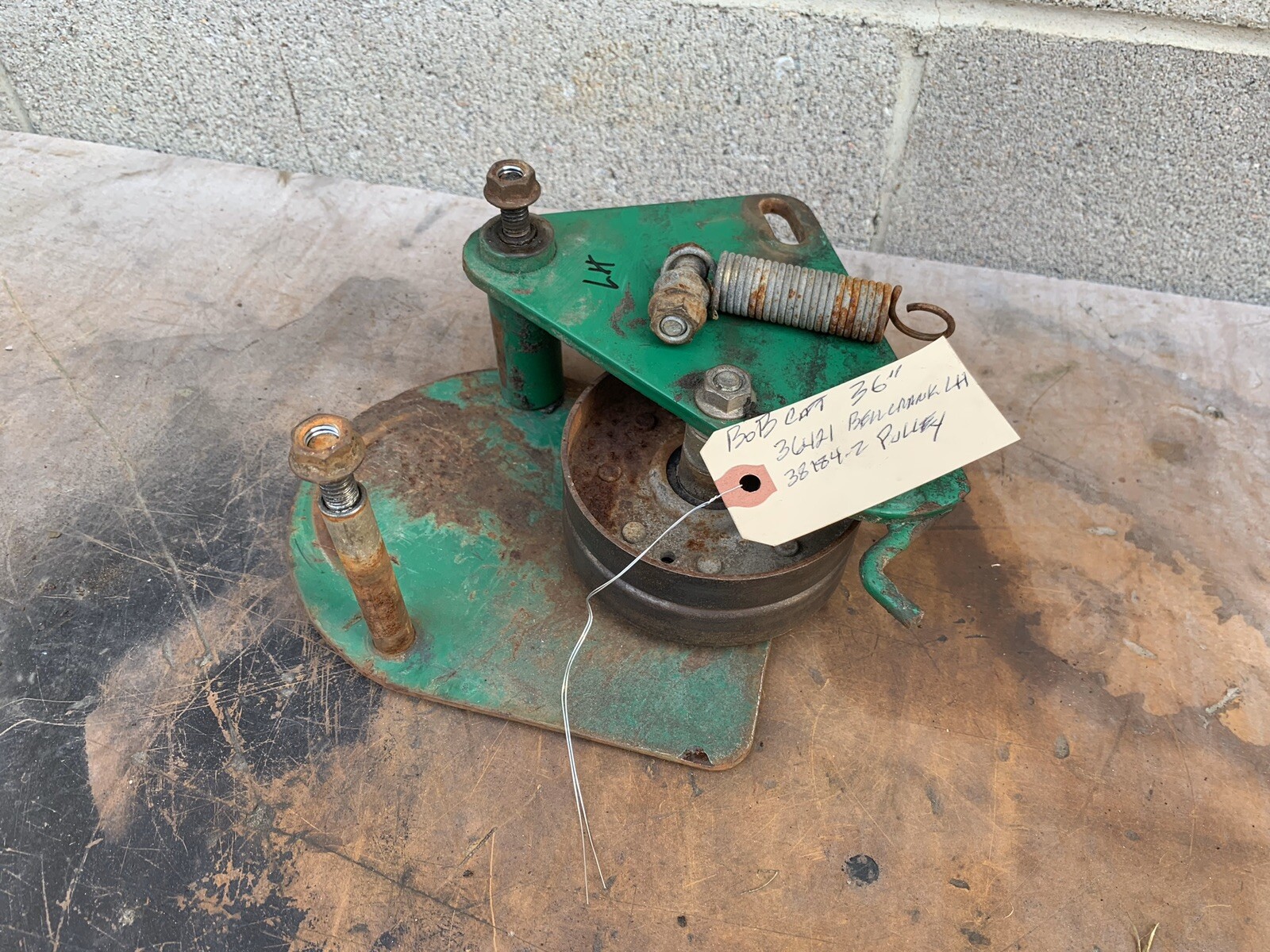 BOB CAT RANSOMES 36” Walk Behind Mower LH BELLCRANK AND PULLEY 36121 | eBay