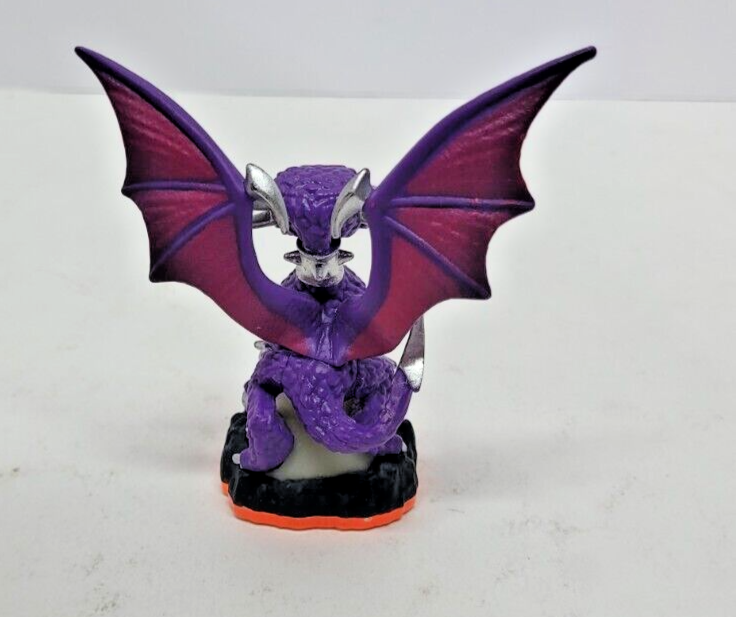SKYLANDERS GIANTS: CYNDER - UNDEAD ELEMENT *FREE SHIPPING* | eBay