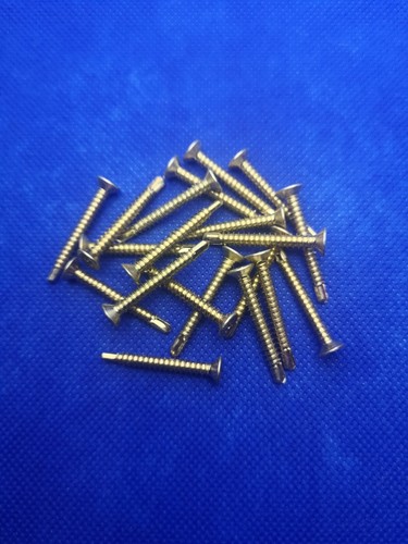 20 x Rapier Star PVCu 3.9 x 32 self tapping screws, for PVC windows and ...