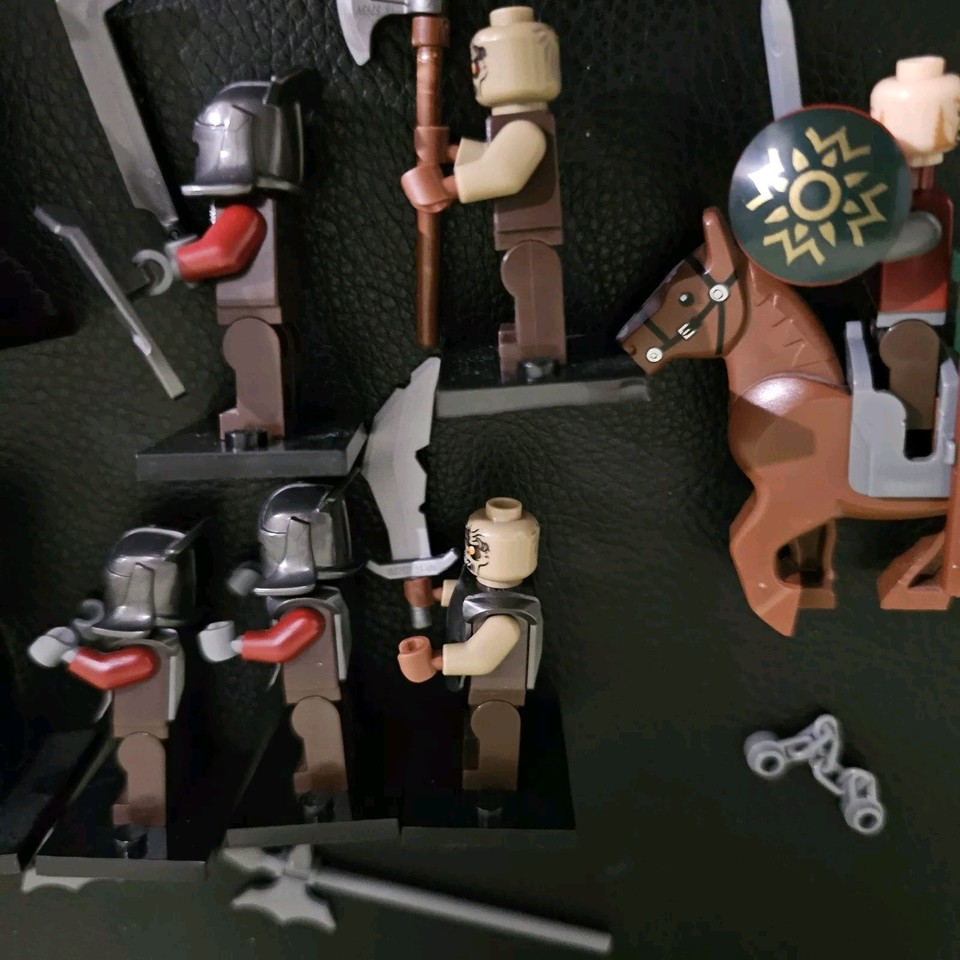 Lego Minifigure Lord of the Rings Lot. Legolas, Gimli, Sauron, Gandalf ...