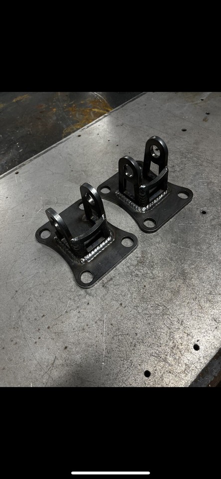 99-06 Silverado 1500 bolt on rear traction bar mounts | eBay