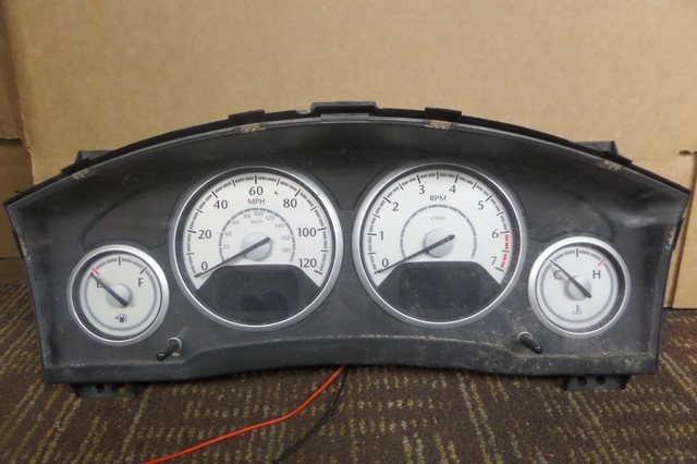 10 Chrysler Town & Country Speedometer Instrument Cluster 144k Miles ...