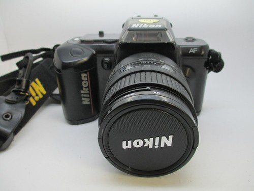 Nikon N4004 F401 F-401 35mm SLR film camera + AF Zoom Lens TESTED ...