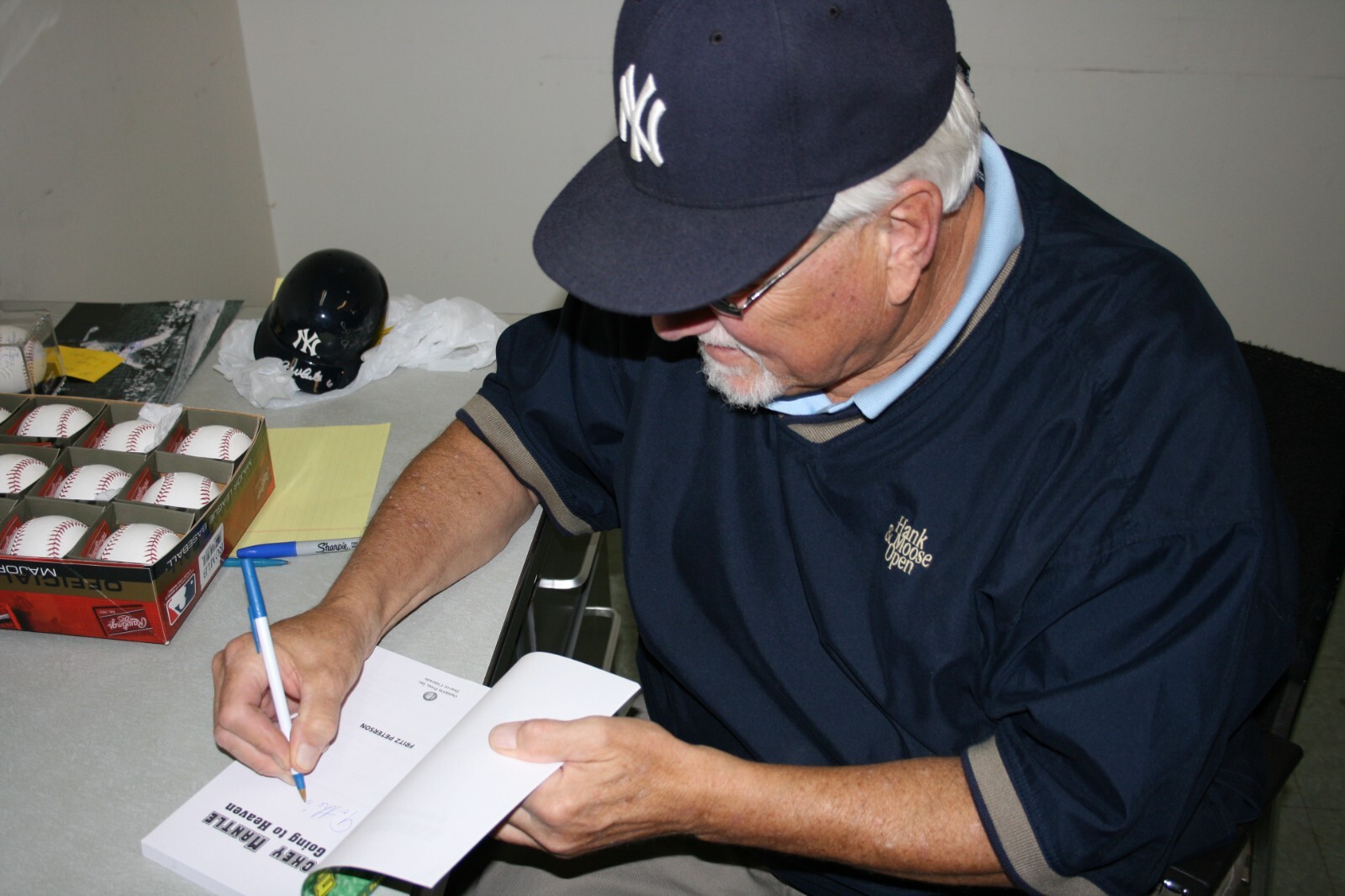 Signed 2009 Fritz Peterson Book Mickey Mantle is Going to Heaven ...