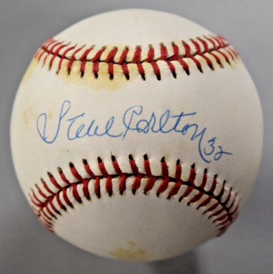 Steve Carlton Signed Rawlings MLB Official National League Baseball ...