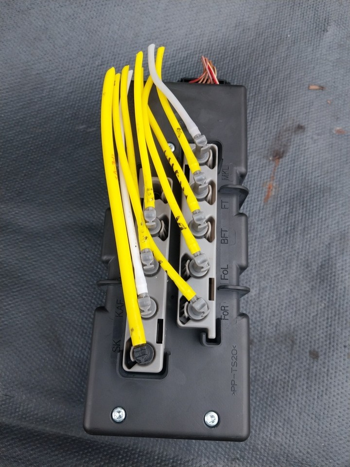 2000-2006 MERCEDES S430 S500 CENTRAL DOOR VACUUM PUMP 2208001248 OEM ...