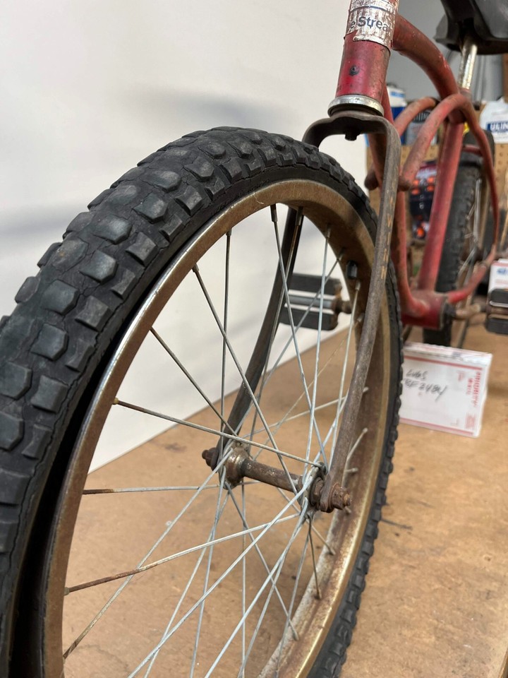 Schwinn Stingray Scrambler Type 1974 Rare Barn Find Unrestored Early ...