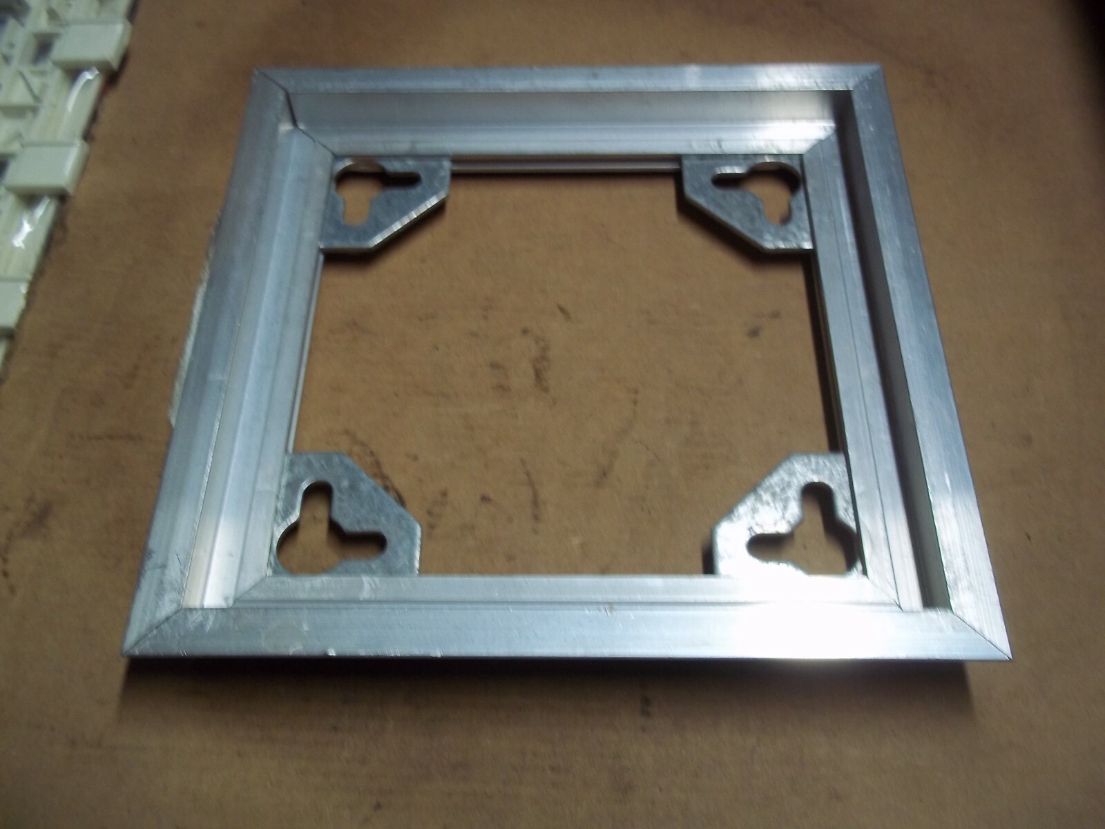 WALKER DUCT TRIM CT6-1/4" FLOOR TRIM FOR 1/4" THICK FLOOR WIREMOLD | eBay