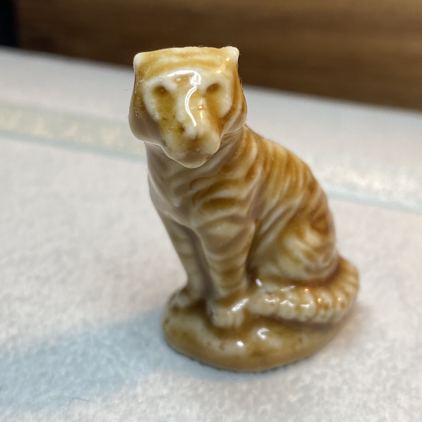 Vintage Wade England Miniature Porcelain Figurine Whimsies Sitting ...