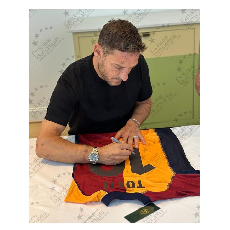 Francesco Totti Signed AS Roma 2001-02 Football Jersey. Icon Frame | eBay