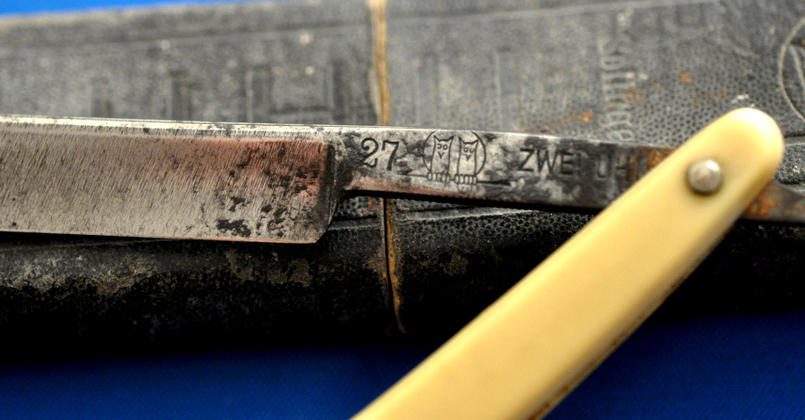 SCARCE WW2 GERMAN STRAIGHT RAZOR TWO OWLS 48 Solingen Zwei UHU VTG ...