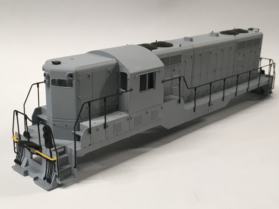 Proto 2000 Walthers HO GP7 Phase 1 Diesel Locomotive Body w/ Parts ...