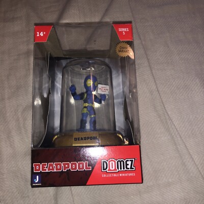 Marvel Deadpool Figure Gold CHASE Variant 619 Domez Series 5 | eBay