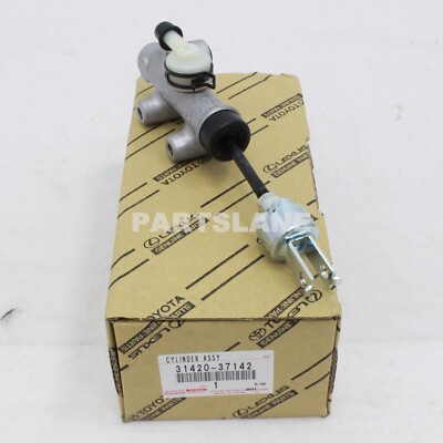 Toyota Dyna GDY231 GDY281 WU342 WU600 OEM Clutch Master Cylinder 31420 ...