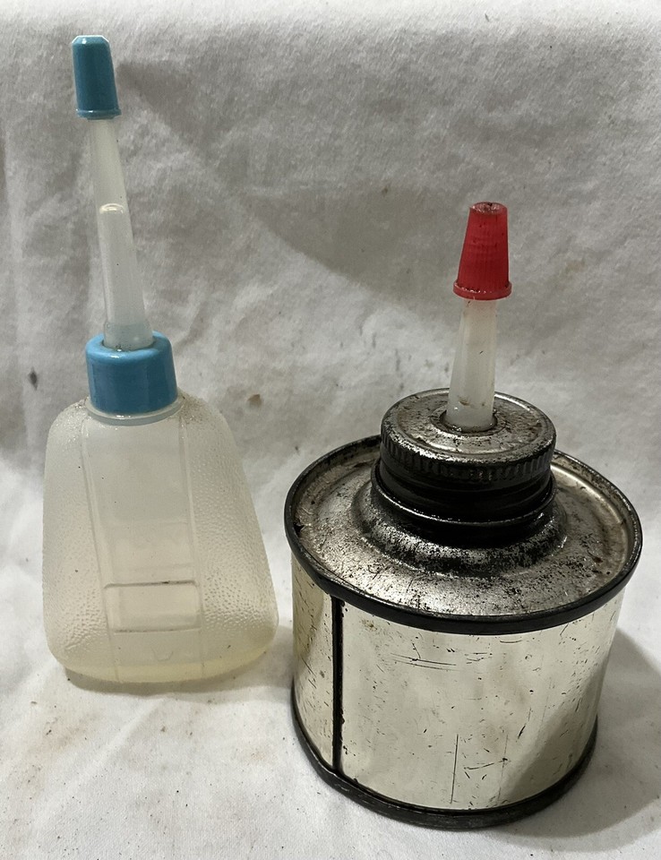 Sewing Machine Oil Can & Oiler W/ Singer Sewing Machine Motor Lubricant ...