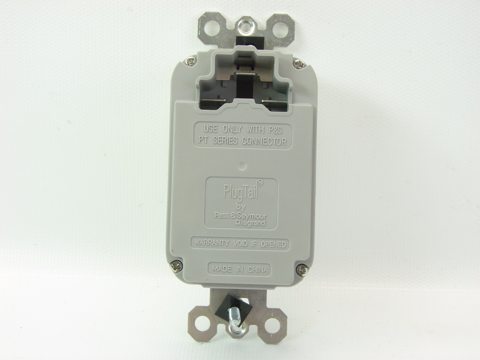 Pass & Seymour 1595w Connector GFCI Power Entry RCPT 15a for sale ...