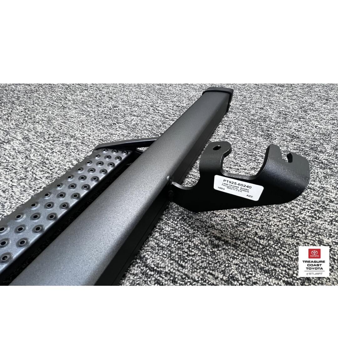 NEW OEM TOYOTA LAND CRUISER HV 2024 PREDATOR TUBE STEP BARS BARS W ...